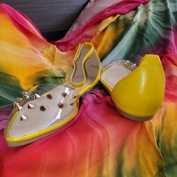 Tiara | Shoes | Tiara Mustard Yellow Clear Toe Spike Design Shoe | Poshmark